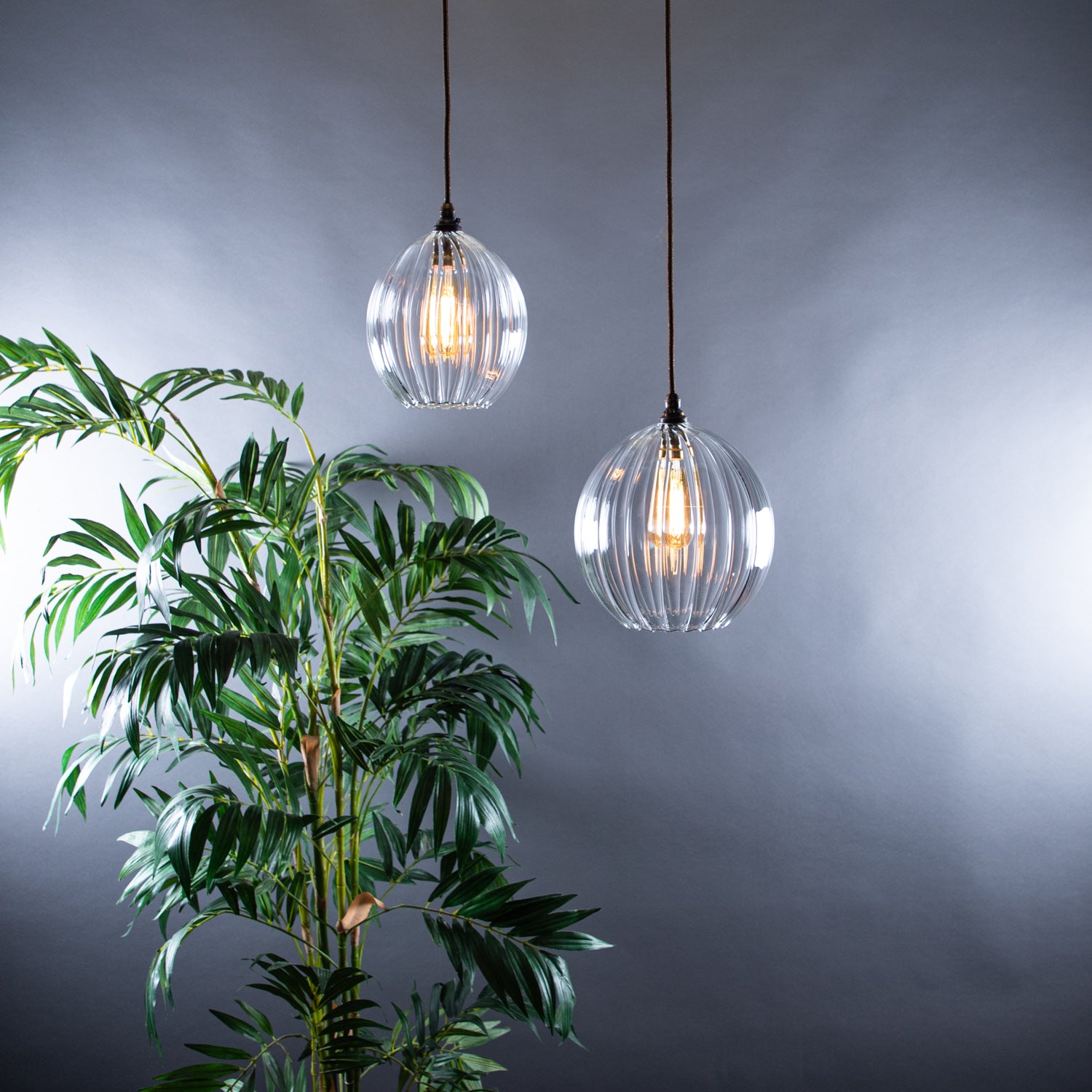 Wanda Clear Ribbed Glass Pendant Light – Glow Lighting